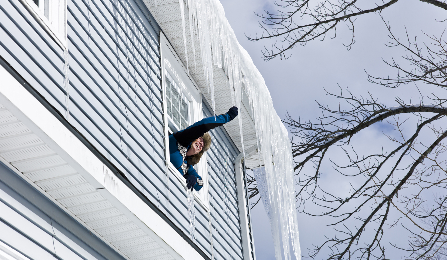 Roof And Gutter De-Icing